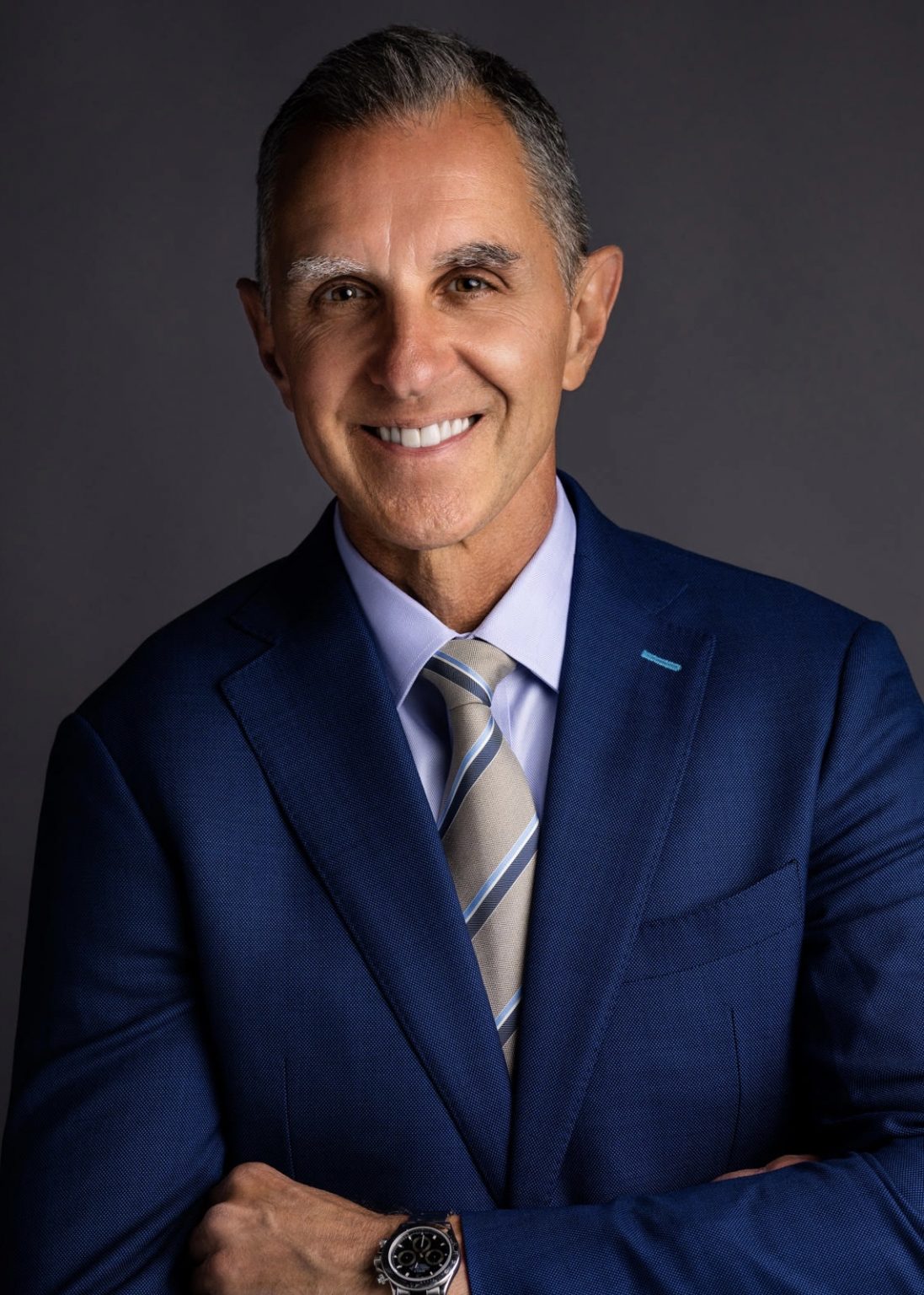 About Dr. Larson - CDA Spine